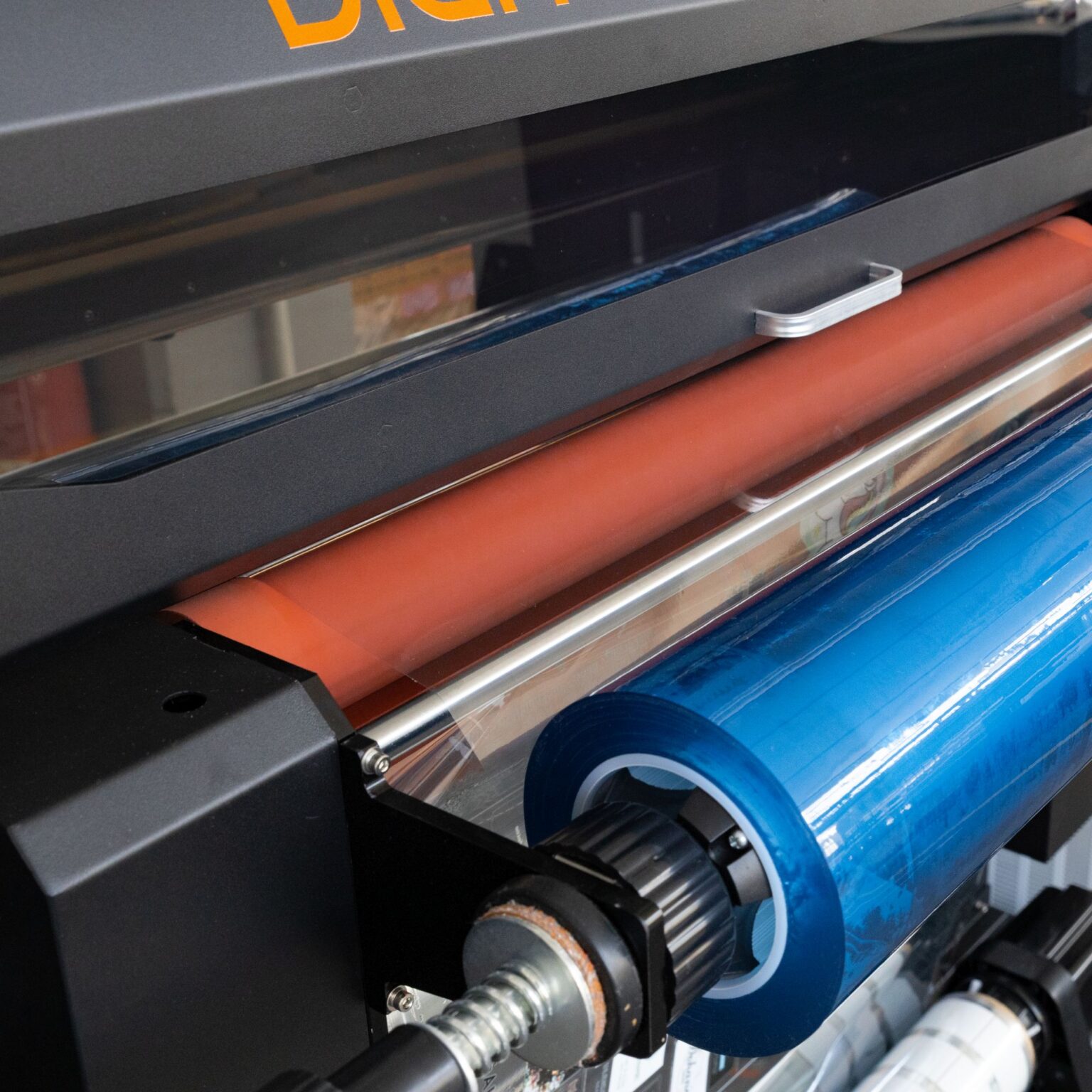 UV-DTF Printing? What It Is and How It Works – A Quick Guide! - DIGITRAN